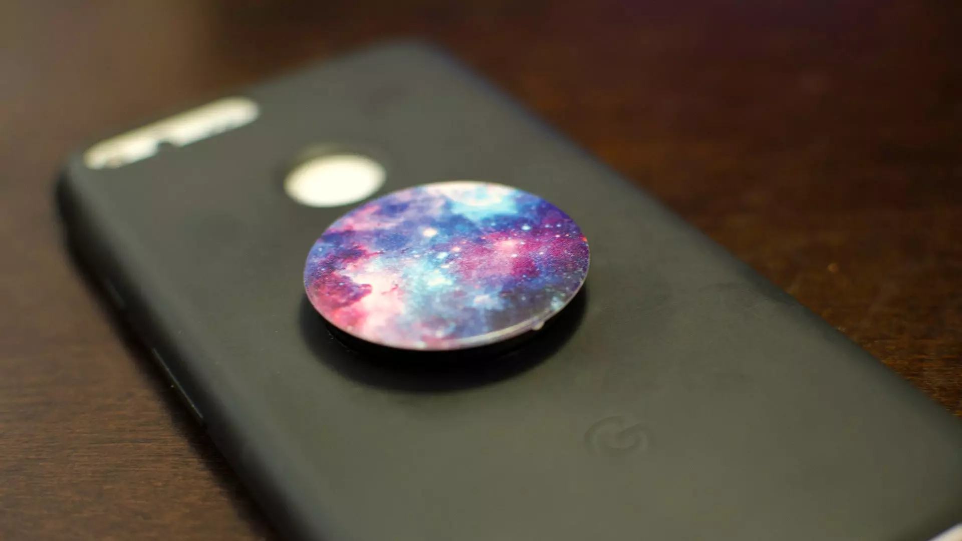 Tlhahlobo ea PopSocket: Tšebeliso ea Mohala ea Stick-On ka Setaele 10136_3