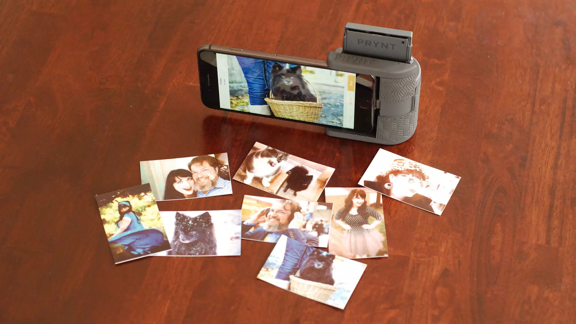 Prynt қалтасына шолу: iPhone-ға арналған ретро жылдам фото принтері