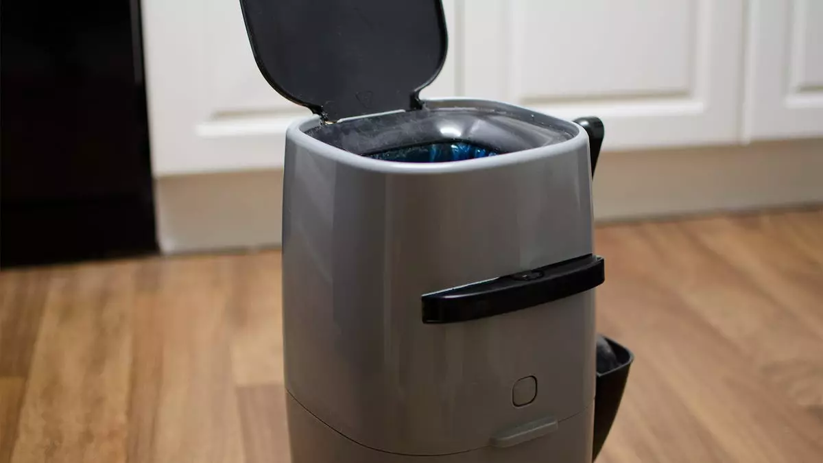Litter Genie Review: Ib qho pheej yig, All-In-One Solution rau Scooping Litter Boxes 10235_1