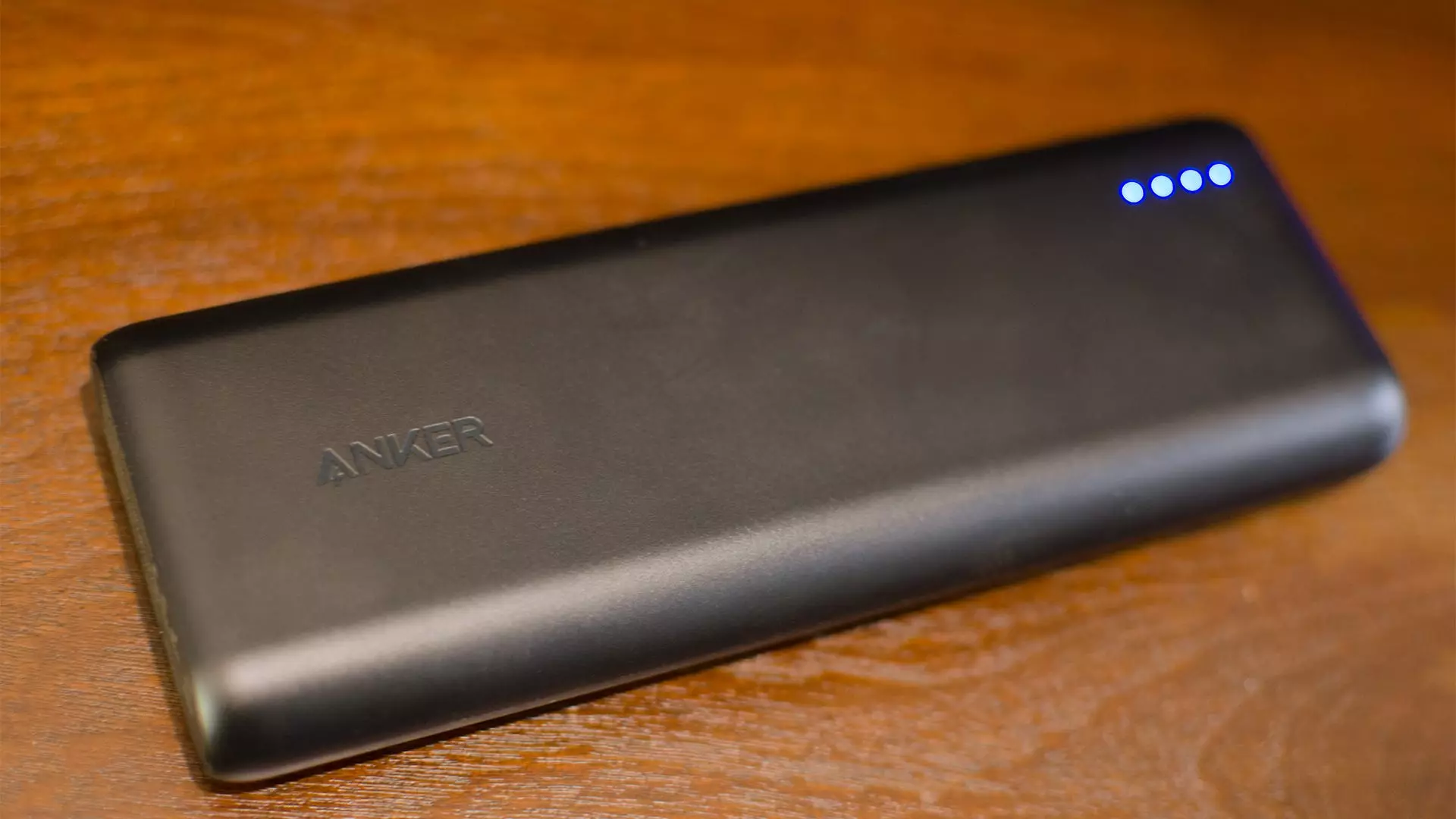 Anker's USB-C PowerCore Speed 20000 PD Nyaéta Pangecas Portabel Anu Saé, Kabuktian Ka hareup