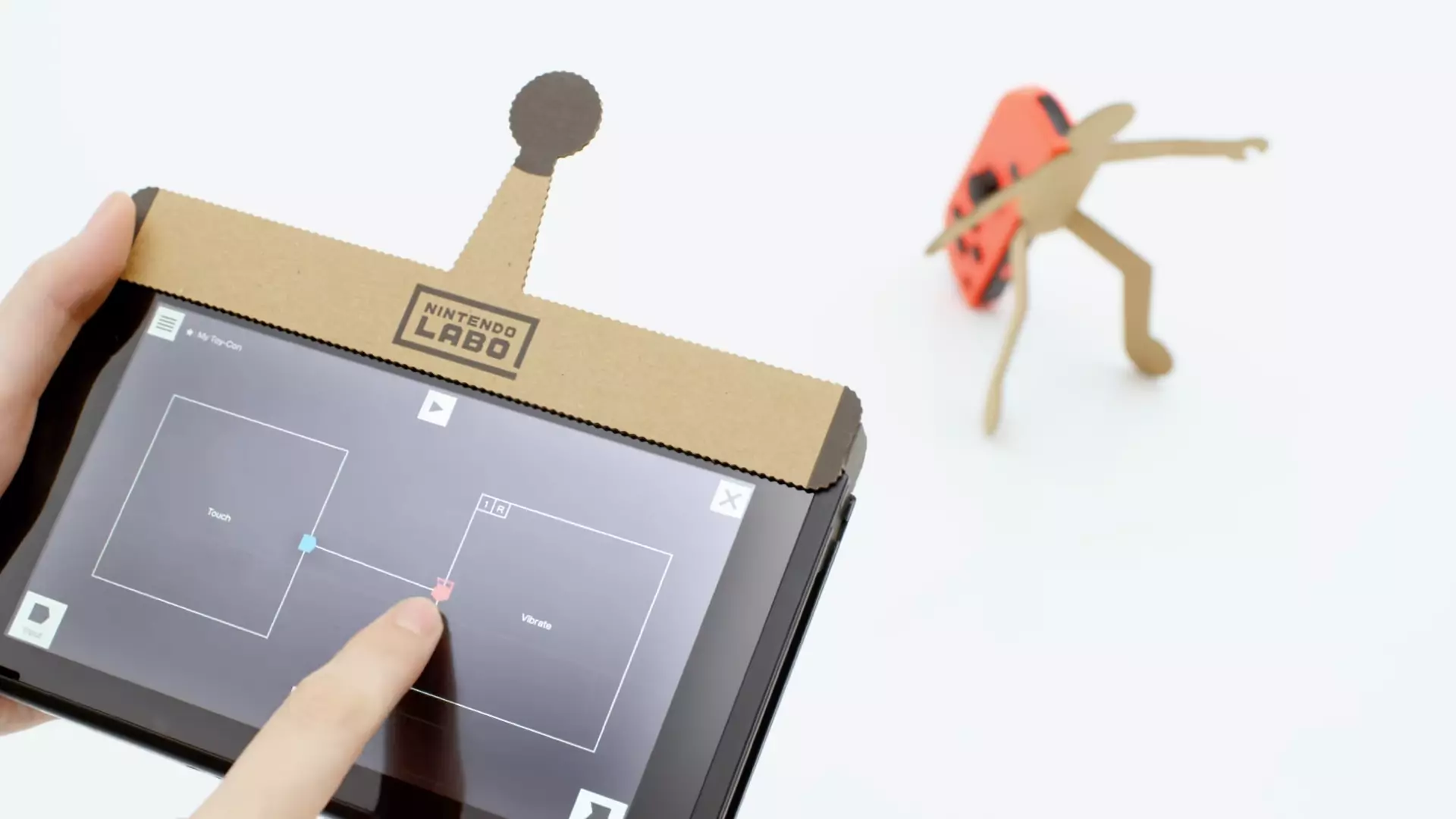 Nintendo Labo-ren zatirik onena zure kartoizko robotak egitea izango da