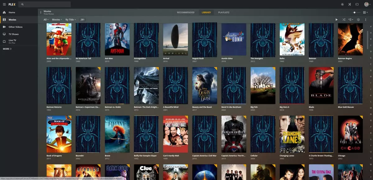 Plex сервер исполнет со наслови на филмови и икони за бубачки за хакери