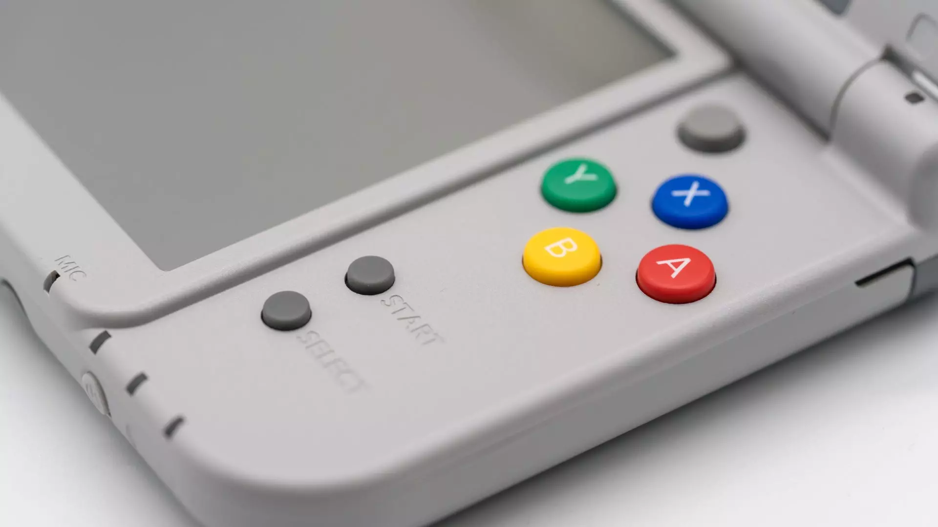 Nintendo Wii U ۋە 3DS eShops رەسمىي يېپىلىش ۋاقتىغا ئېرىشىدۇ