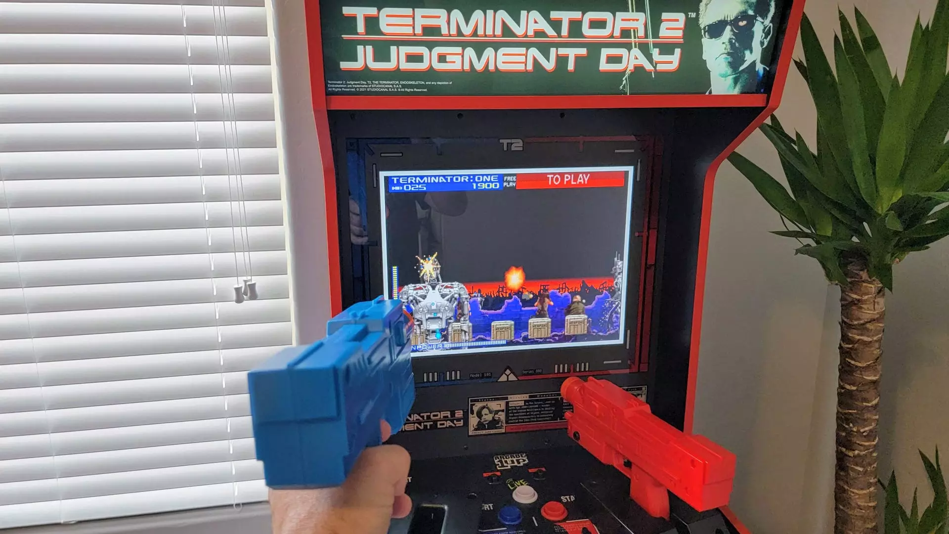 Terminator 2: headshot gameplay dydd y farn
