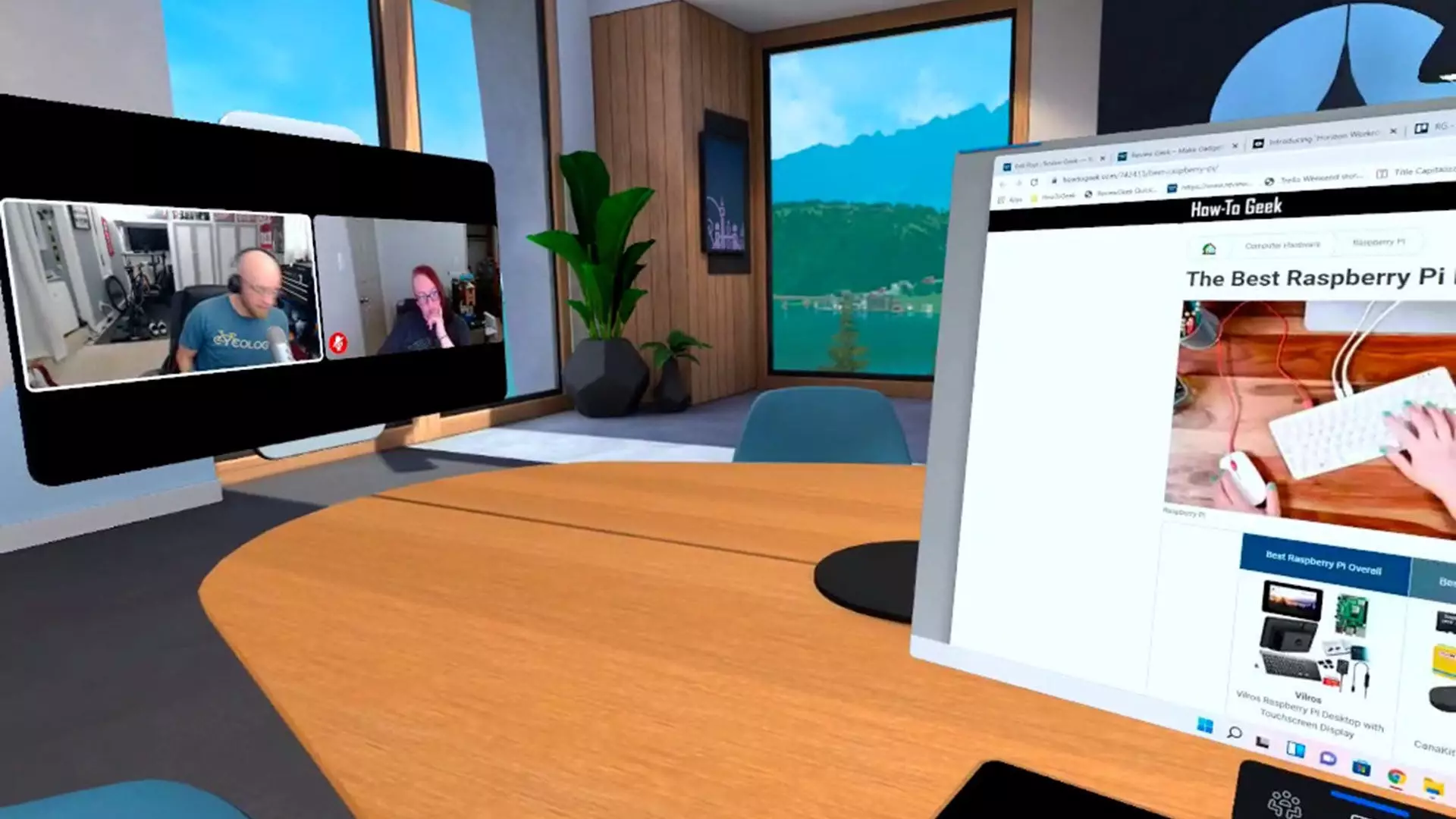 Een vergaderruimte met een Zoom-achtige schermoproep in het midden.