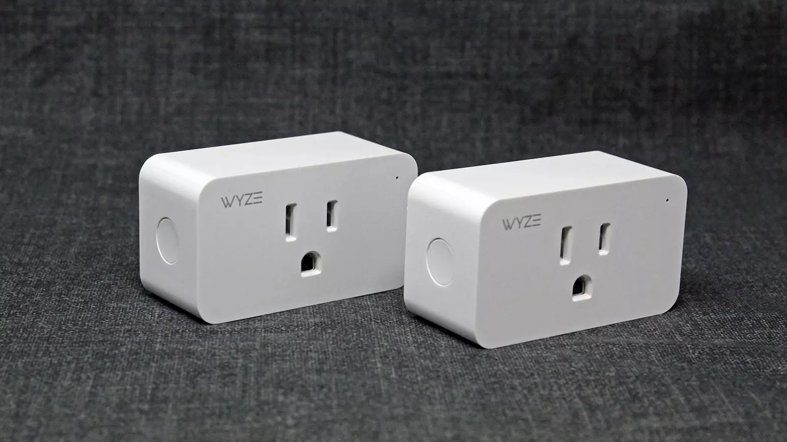 Ipheya ye-Wyze smart plugs.