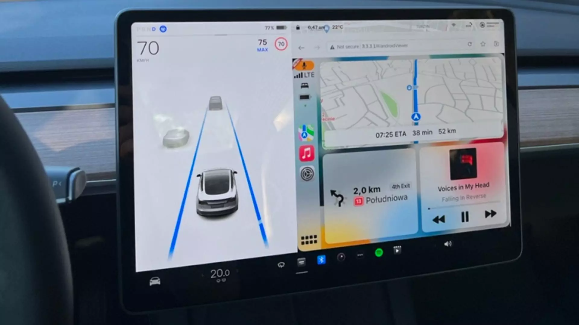 Цяпер вы можаце ўзламаць Apple CarPlay на любы Tesla