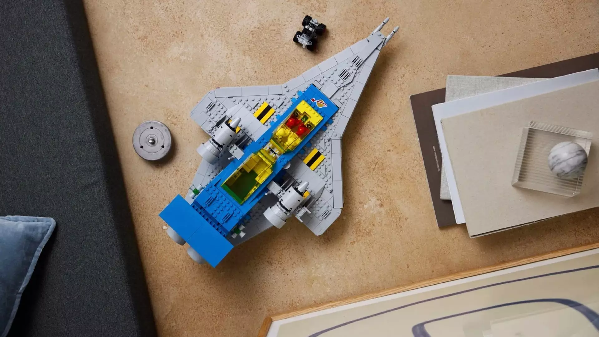 Галактика эзләүчесе LEGO