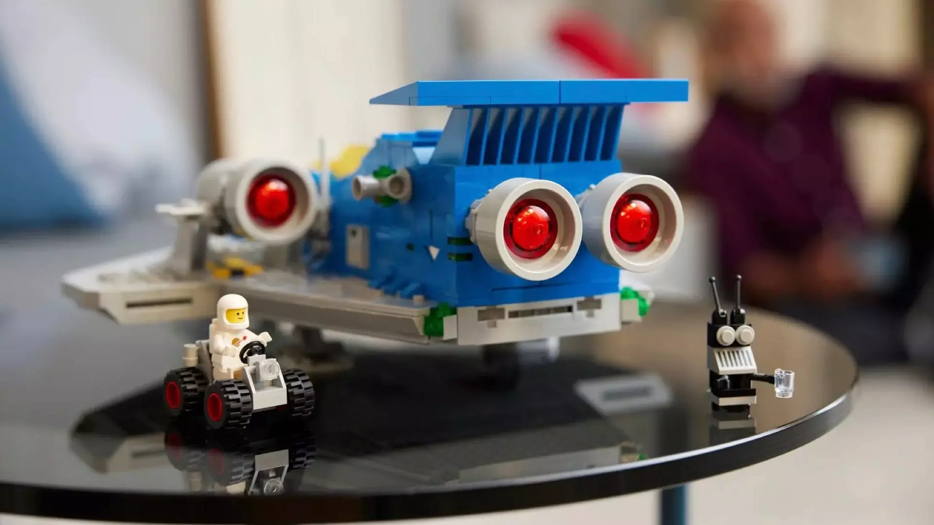 LEGO Galaxy Explorer двигательләре