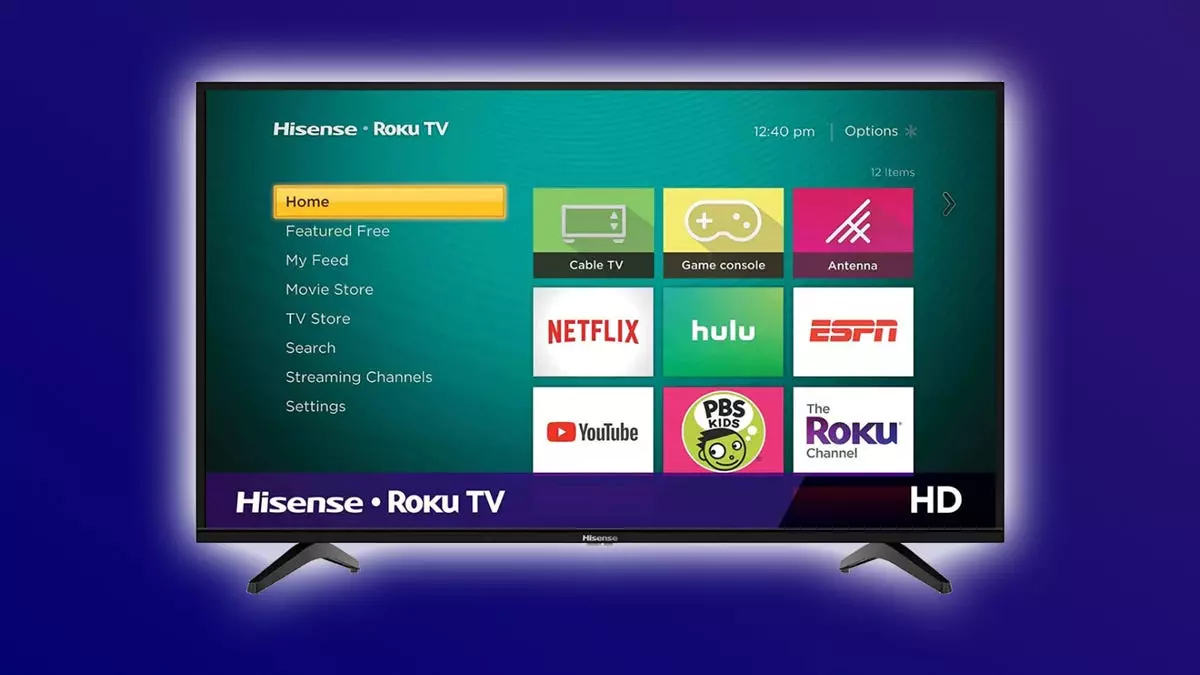 TV Hisense H4 dengan latar belakang ungu