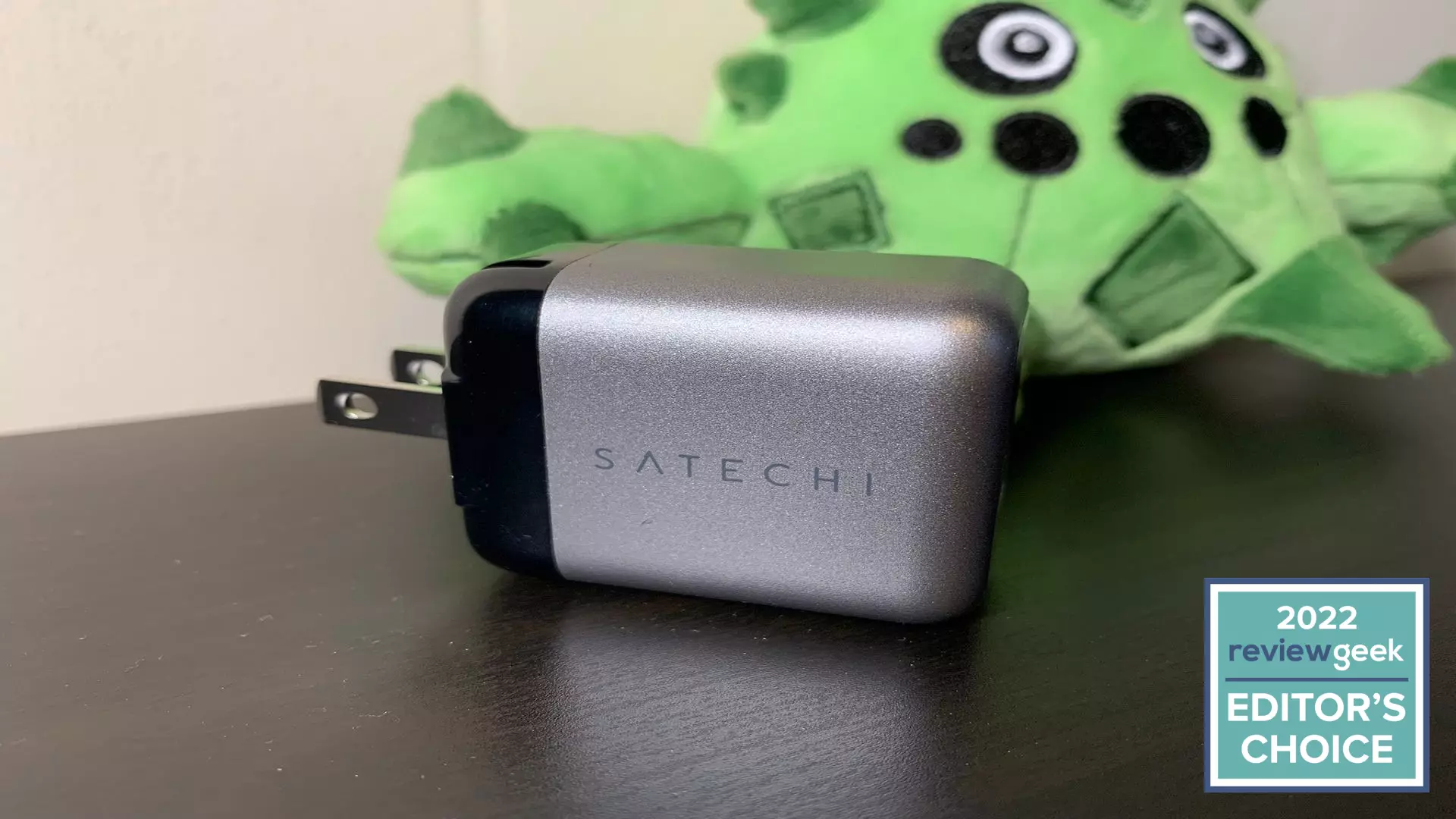 Satechi 30W USB-C PD GaN 壁式充电器评测：大功率，小封装