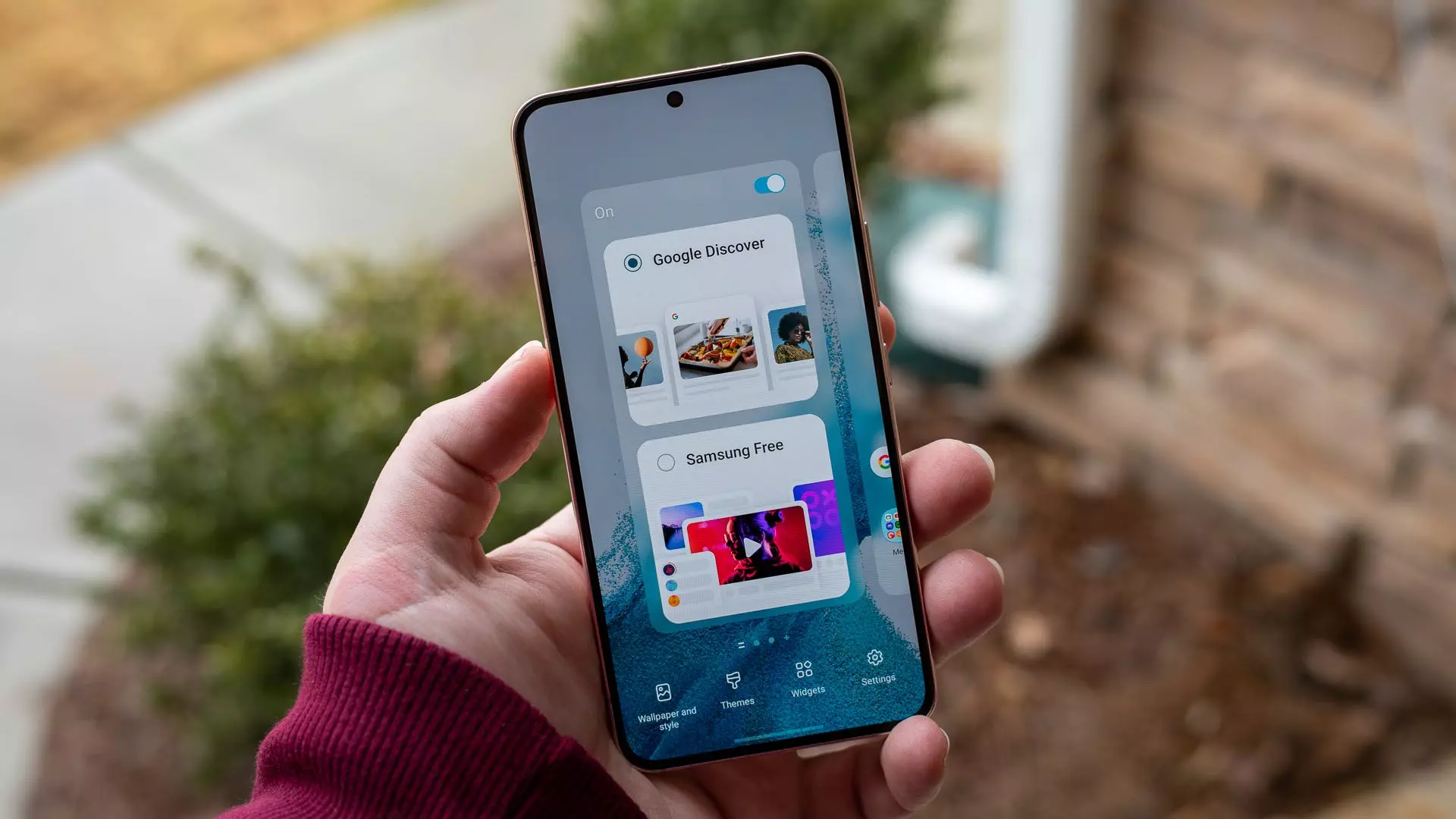Mipangilio ya Samsung Galaxy S22 ya Google Discover na Samsung Free