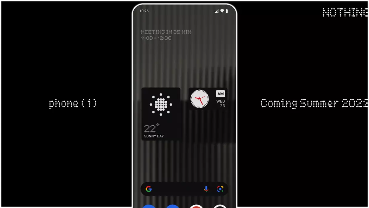 një imazh i ekranit bazë të Nothing OS mbi një baner që reklamon telefonin (1)