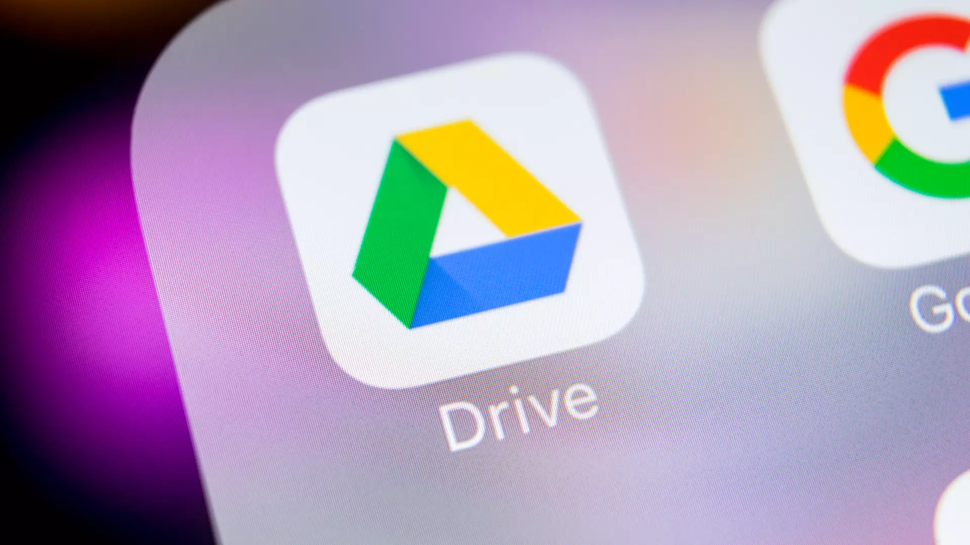 Google Drive сіздің көшірме файлдарыңызды «жояды».