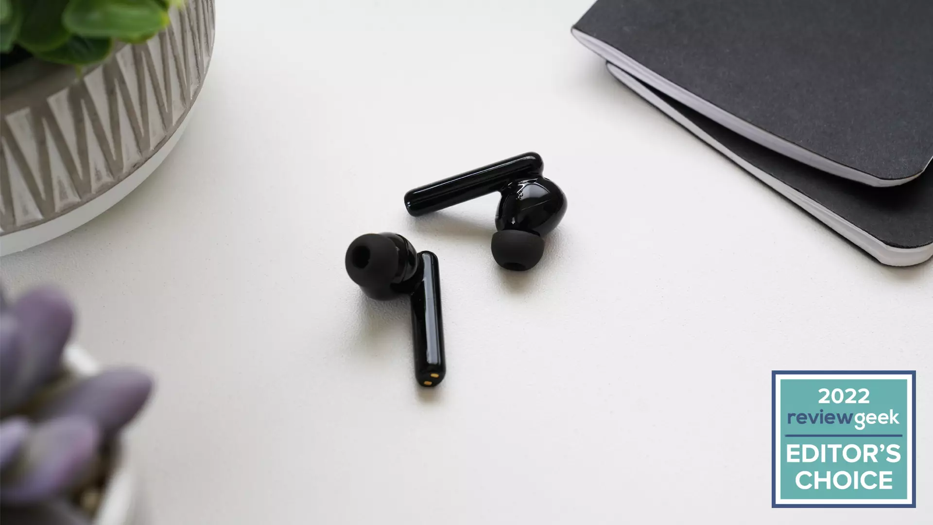 Преглед на слушалките UGREEN HiTune T3: Супер удобни и баси