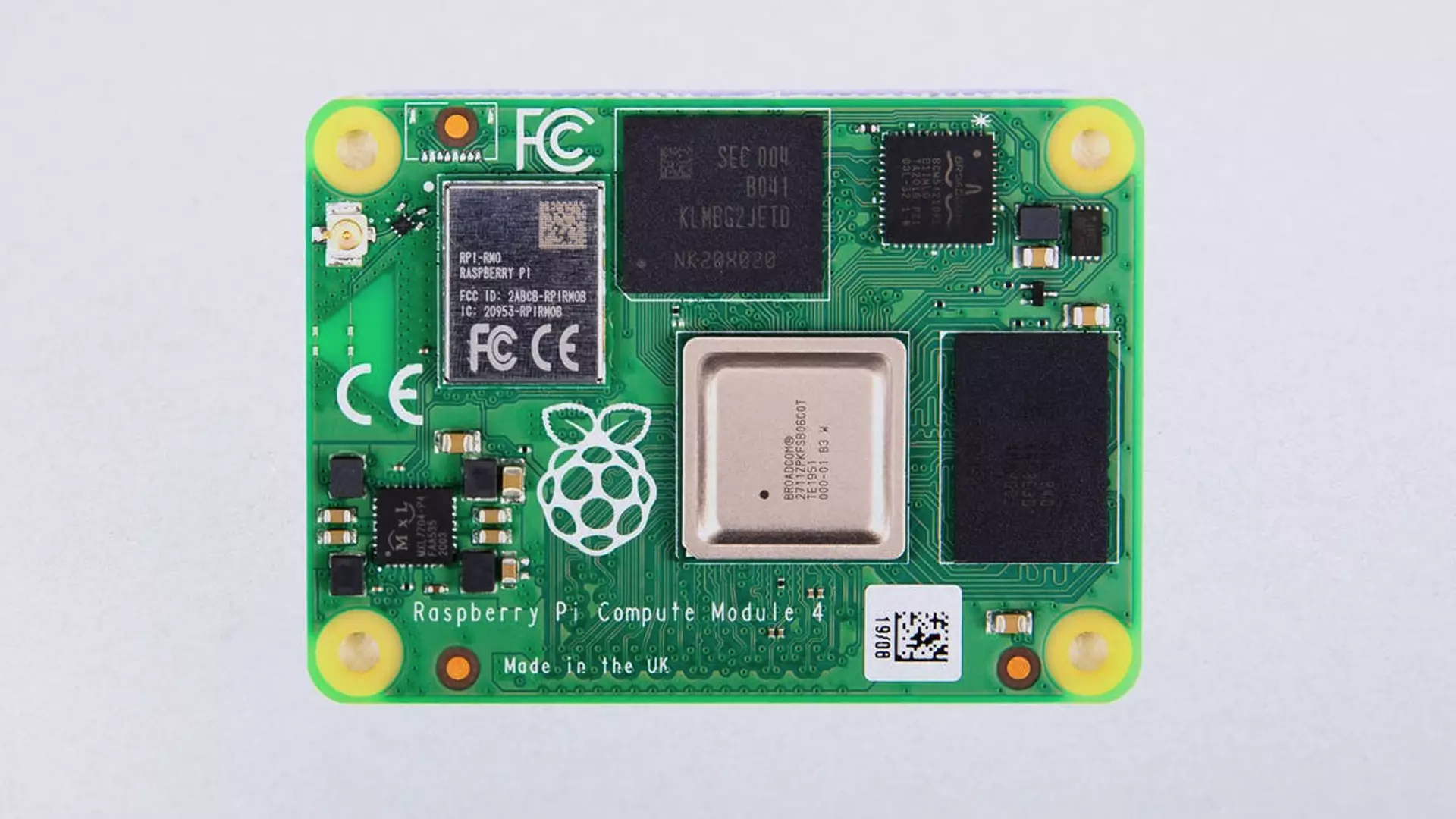 “Raspberry Pi Compute 4” moduly.