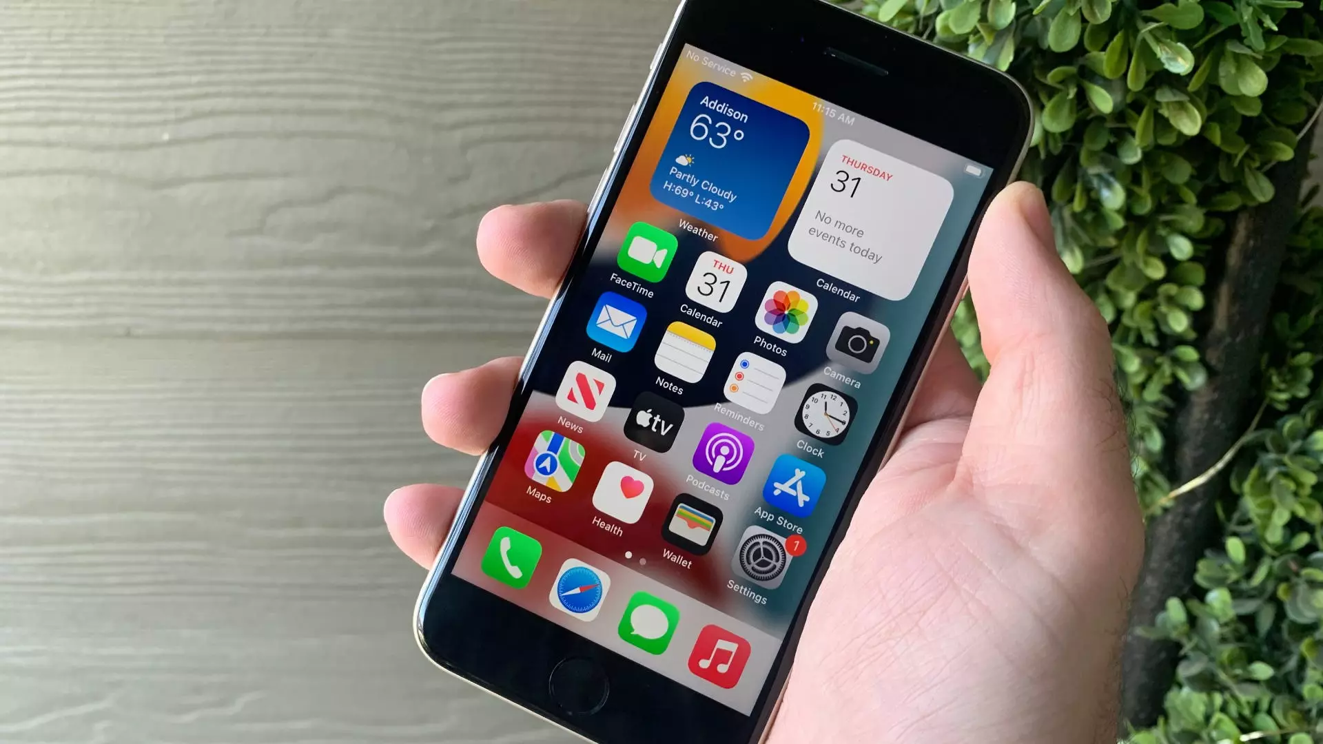 Apple iPhone SE (2022) berrikuspena: errendimendu gorenaren erakustaldi desegokia