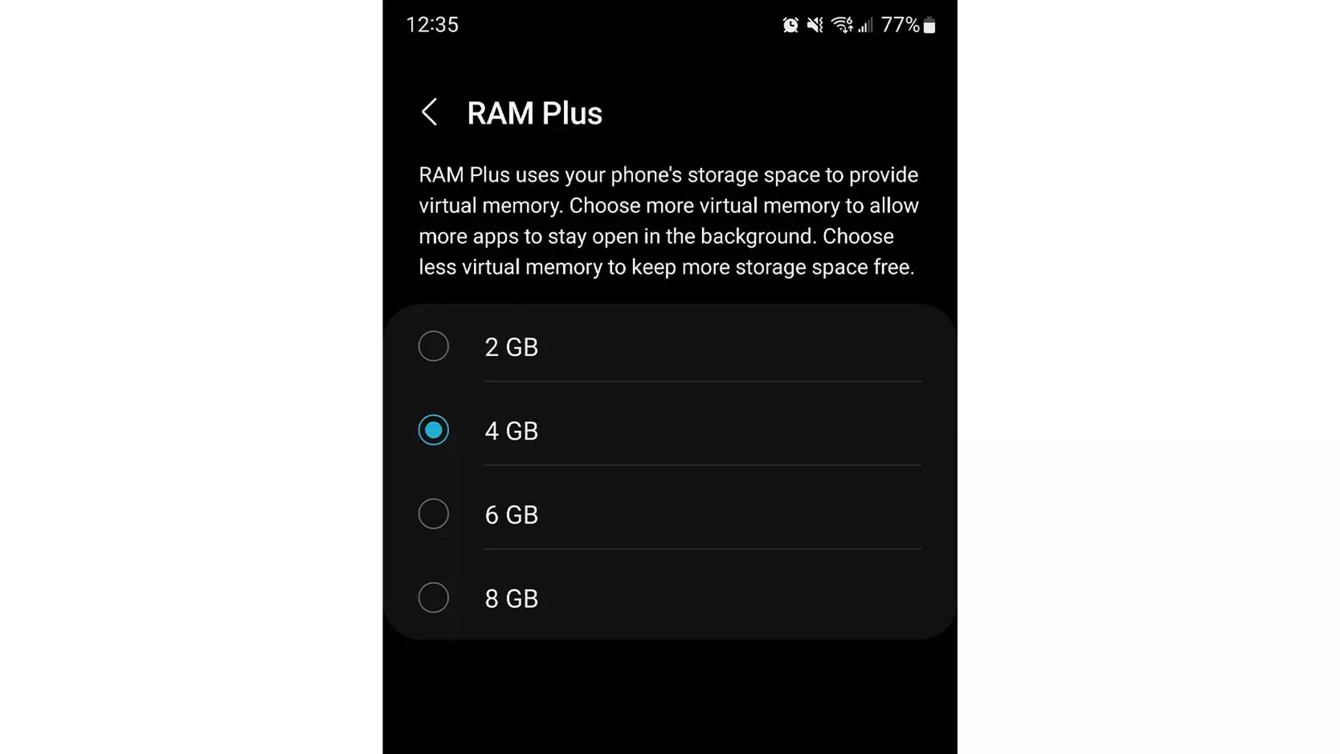 una imatge de la pàgina de configuració del Galaxy S22 Ultra RAM Plus per a la virtualització de la memòria RAM.