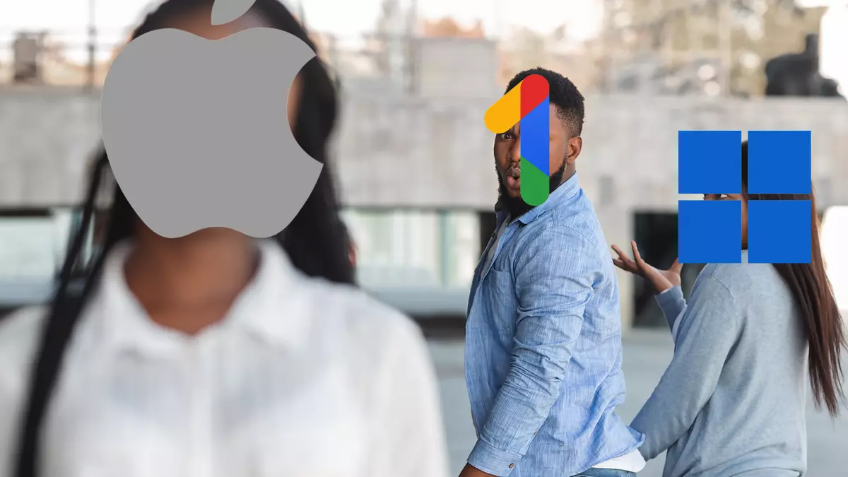 Một meme trong đó Google One đang nhìn vào Apple thay vì Microsoft
