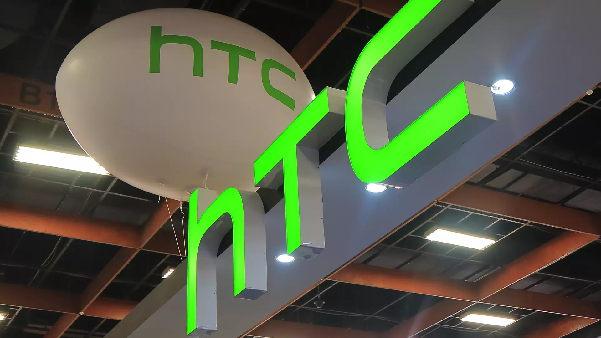 HTC想推出一款高端“元界”手机