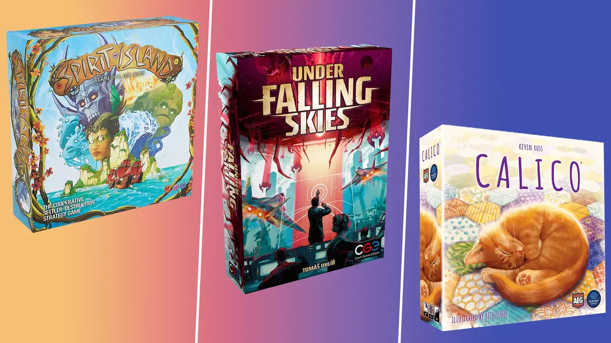 黄色から紫のグラデーションの背景に、「Spirit Island」、「Under Falling Skies」、「Calico」のゲーム ボックスが前面に配置されています