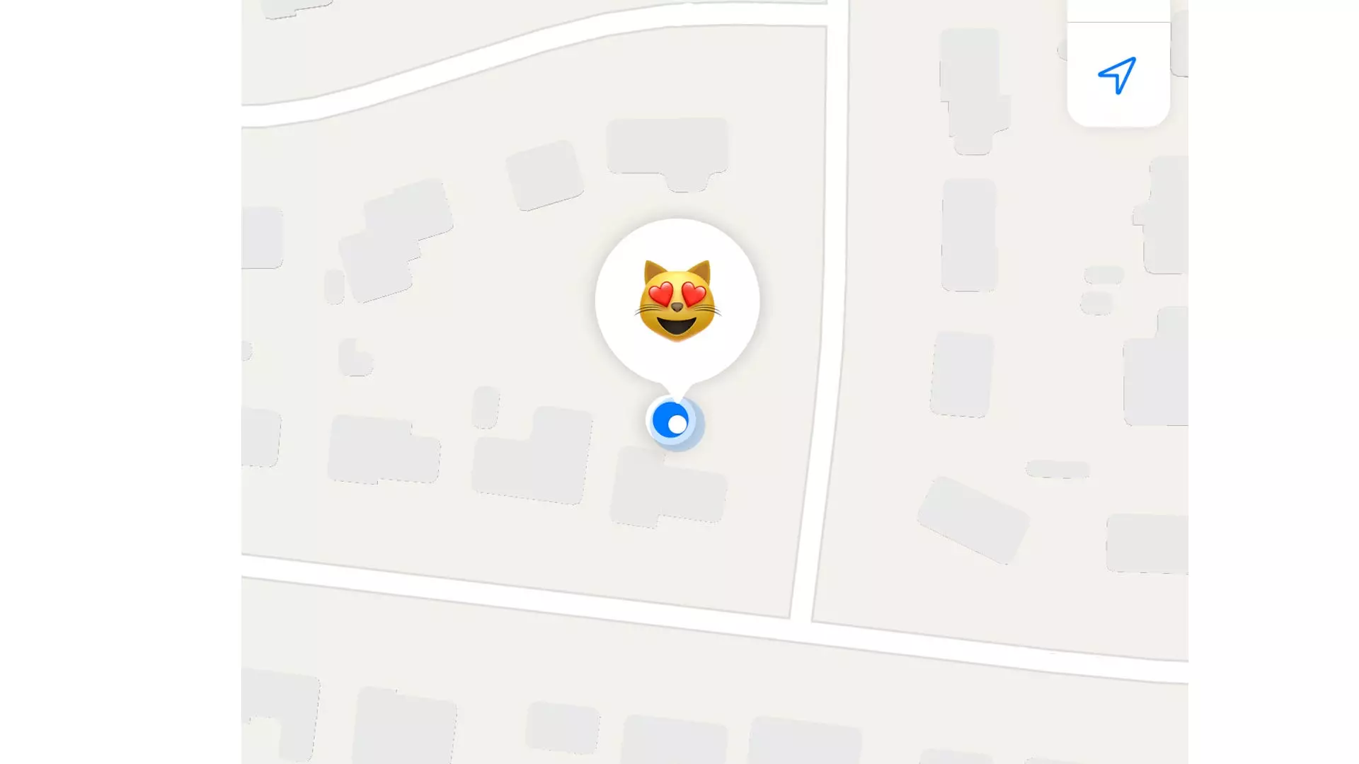 Aplikacija Find My, ki prikazuje lokacijo mačke na dvorišču hiše na zemljevidu soseske.