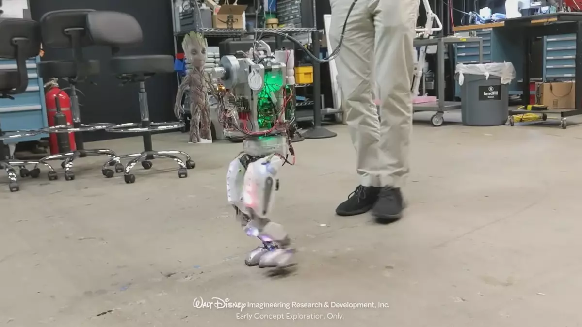Walt Disney Imagineering Research & Development, Inc. 실험실에서 걷는 애니마트로닉스 사진.