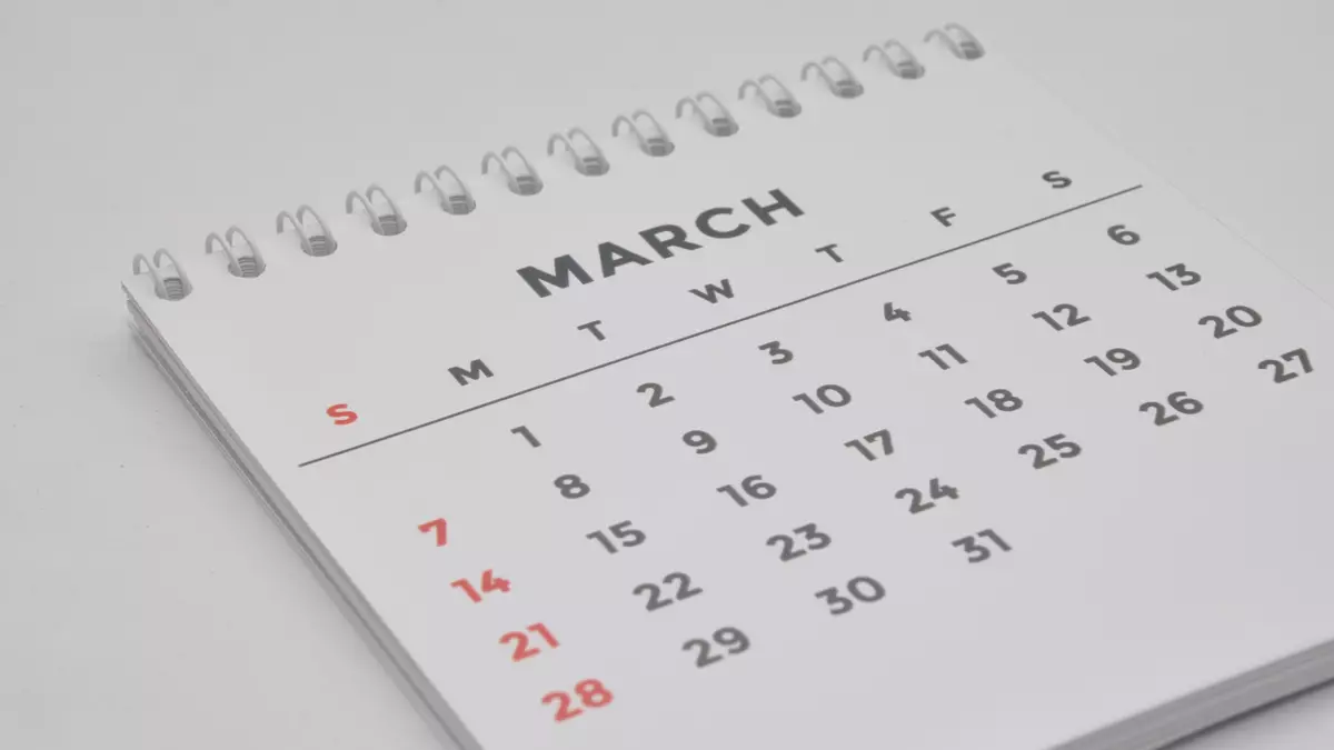 Kalender yang menampilkan bulan Maret
