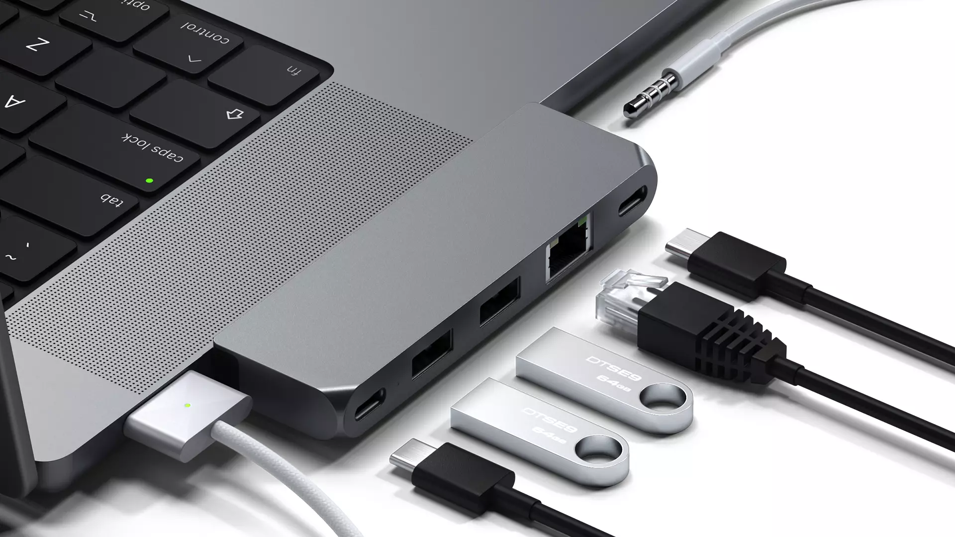 Thêm nhiều cổng hơn nữa cho MacBook Pro mới của bạn với Satechi’s Pro Hub Mini