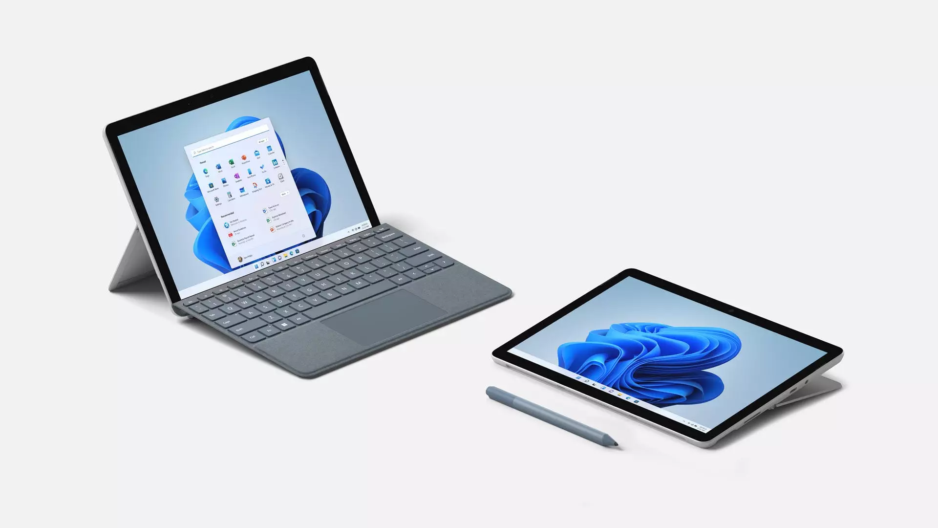 ကီးဘုတ်တစ်ခုနှင့် တွဲထားသည့် Surface Go 3။