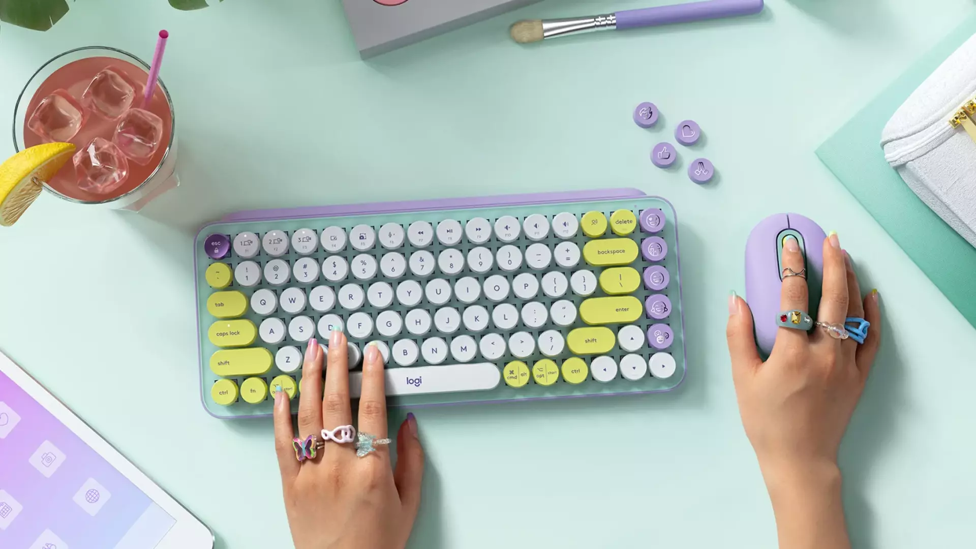 „Logitech“ pristato gražiausią jūsų kada nors matytą klaviatūrą ir pelę