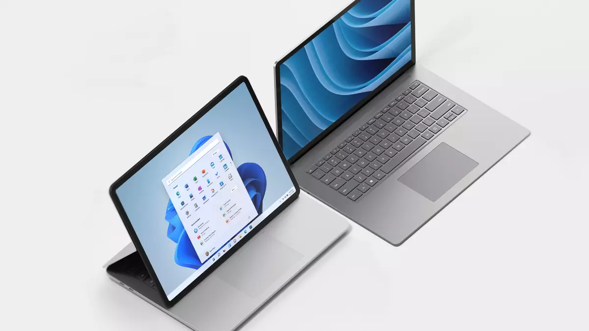 Surface Laptop Studio en modes ordinateur portable et tablette.