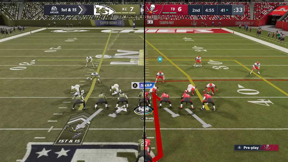 NFL 21의 이미지. 이미지의 왼쪽 절반은 EA의 듀테라노피아 색맹 설정을 사용합니다.