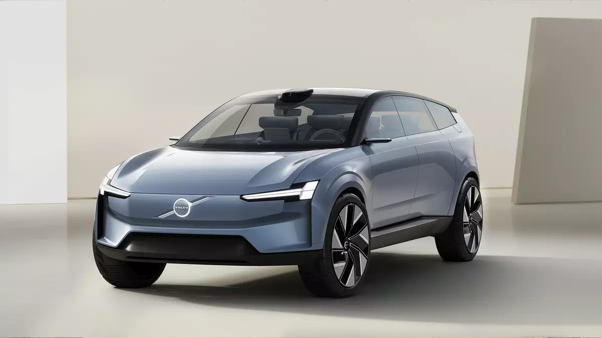 د Volvo Concept Recharge EV.
