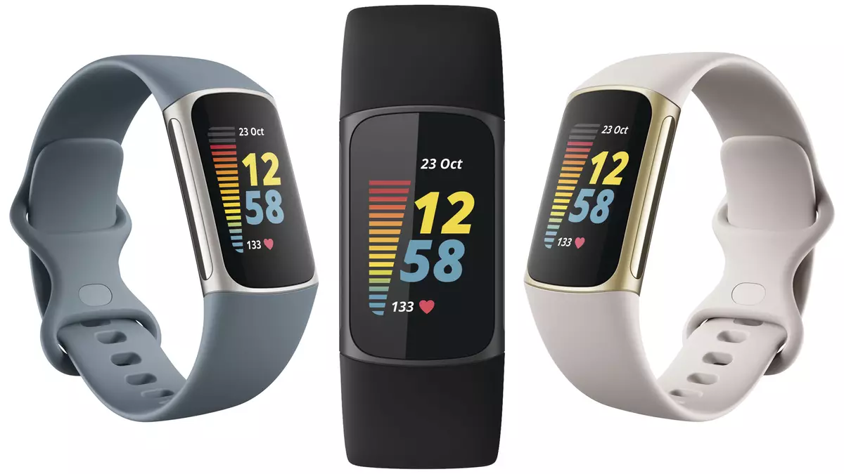 Renders filtrados del Fitbit Charge 5 en tres opciones de color