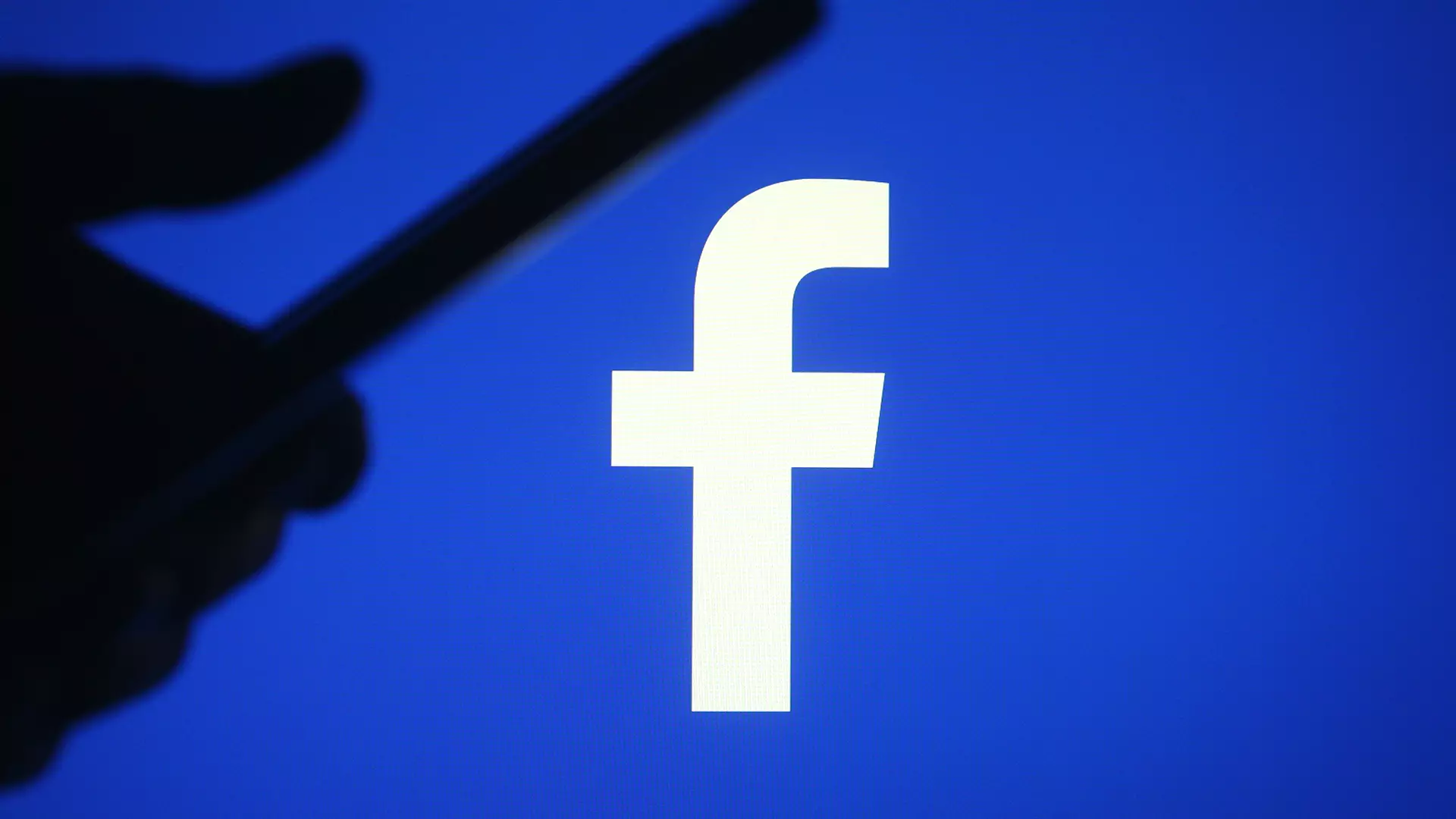 Whistleblower ออกอากาศ Dirty Laundry ของ Facebook ก่อนการพิจารณาคดีของรัฐสภา