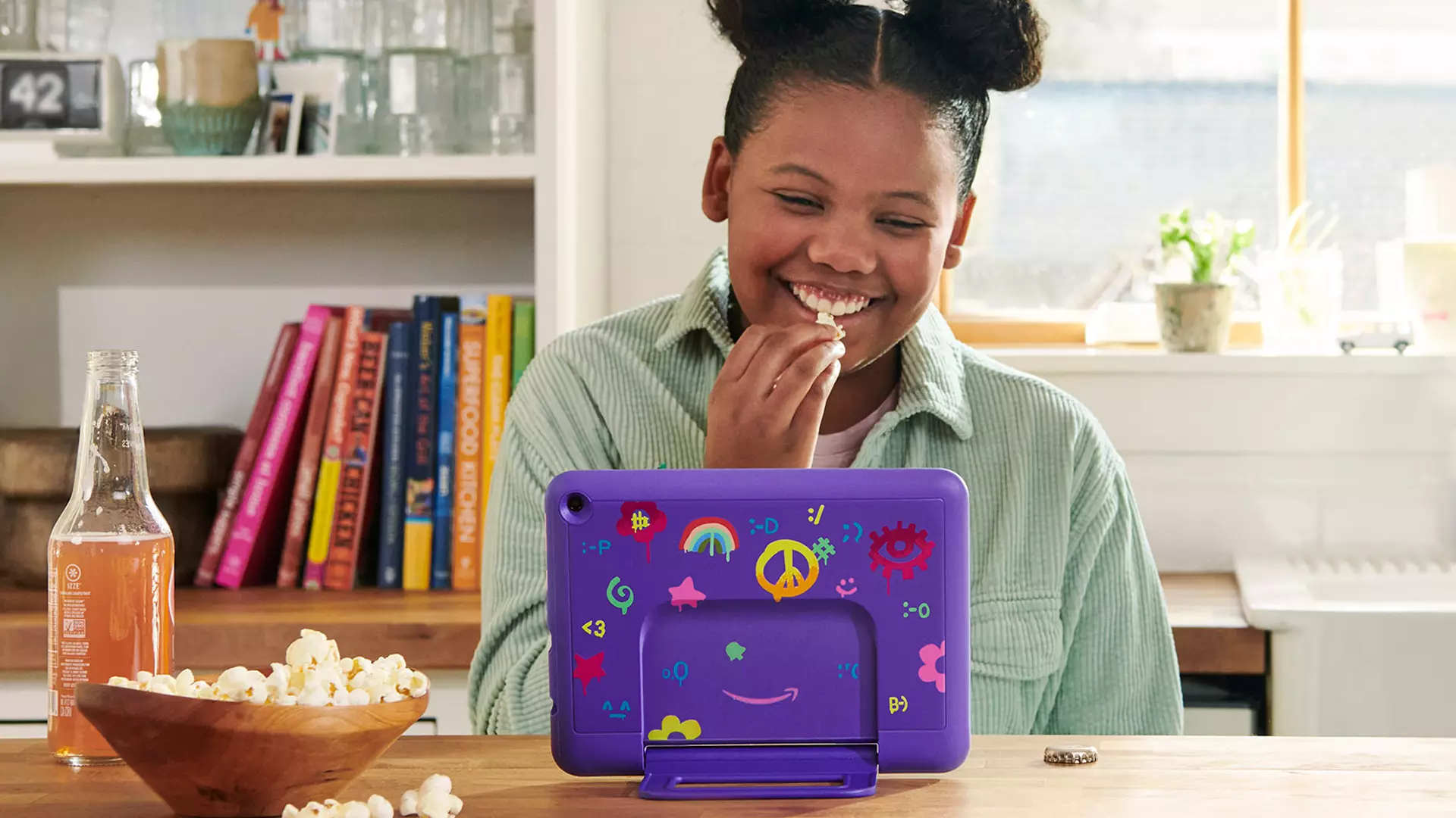 Amazon-ийн шинэ Fire HD 10 хүүхдийн таблетууд нь ахимаг насны хүүхдүүдэд зориулсан "Pro" хувилбарыг агуулдаг