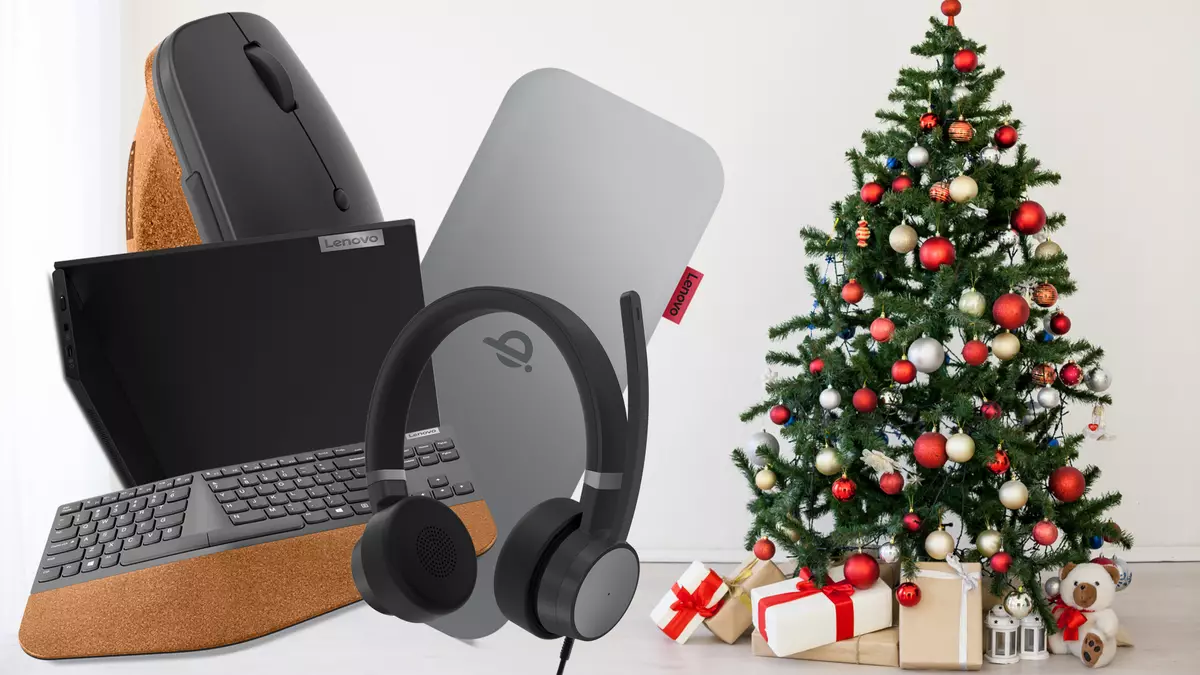 Năm phụ kiện mới của Lenovo bên cạnh cây thông Noel trong căn phòng màu trắng