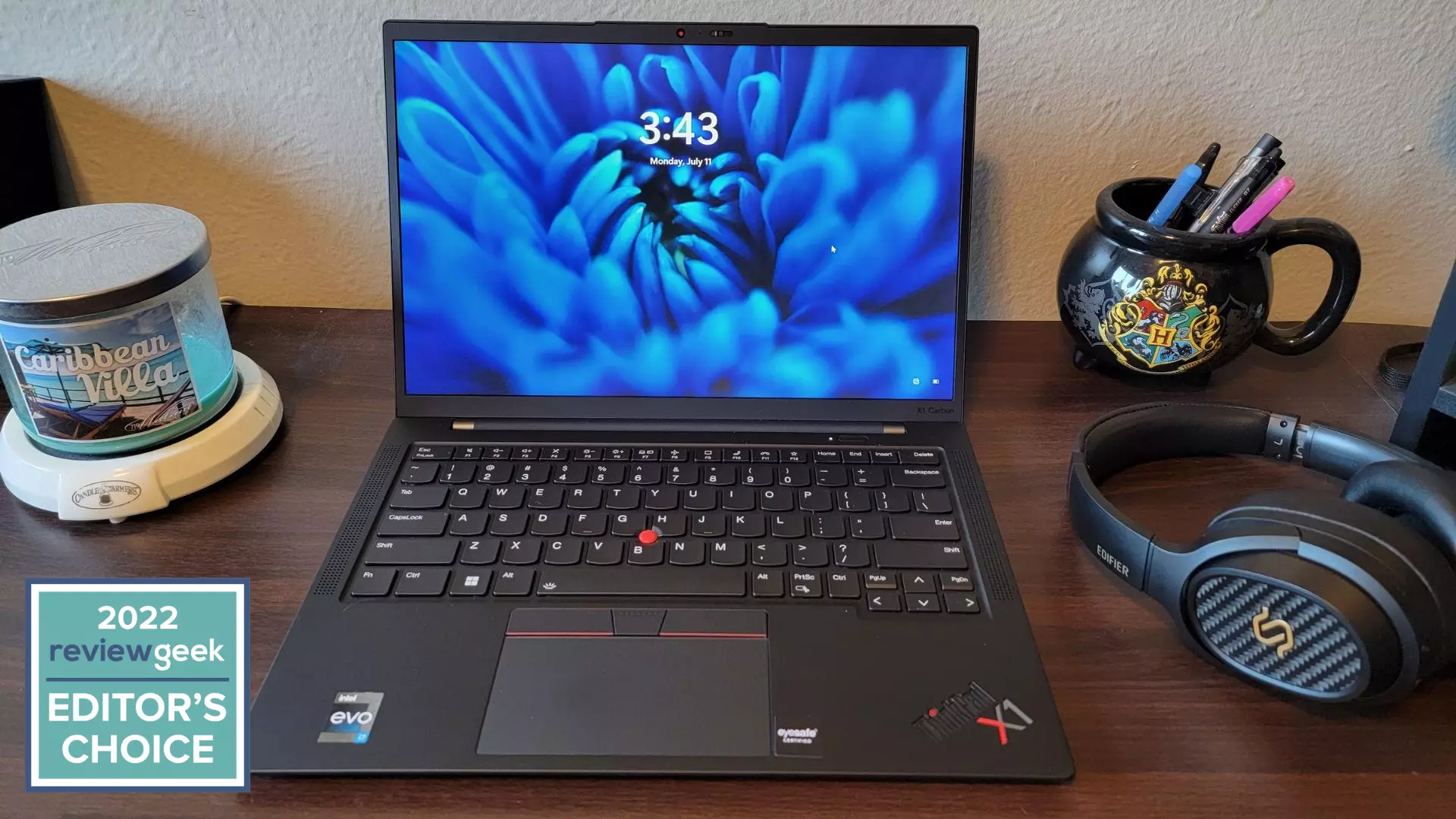 Преглед на Lenovo ThinkPad X1 Carbon Gen 10: Скъп, но мощен