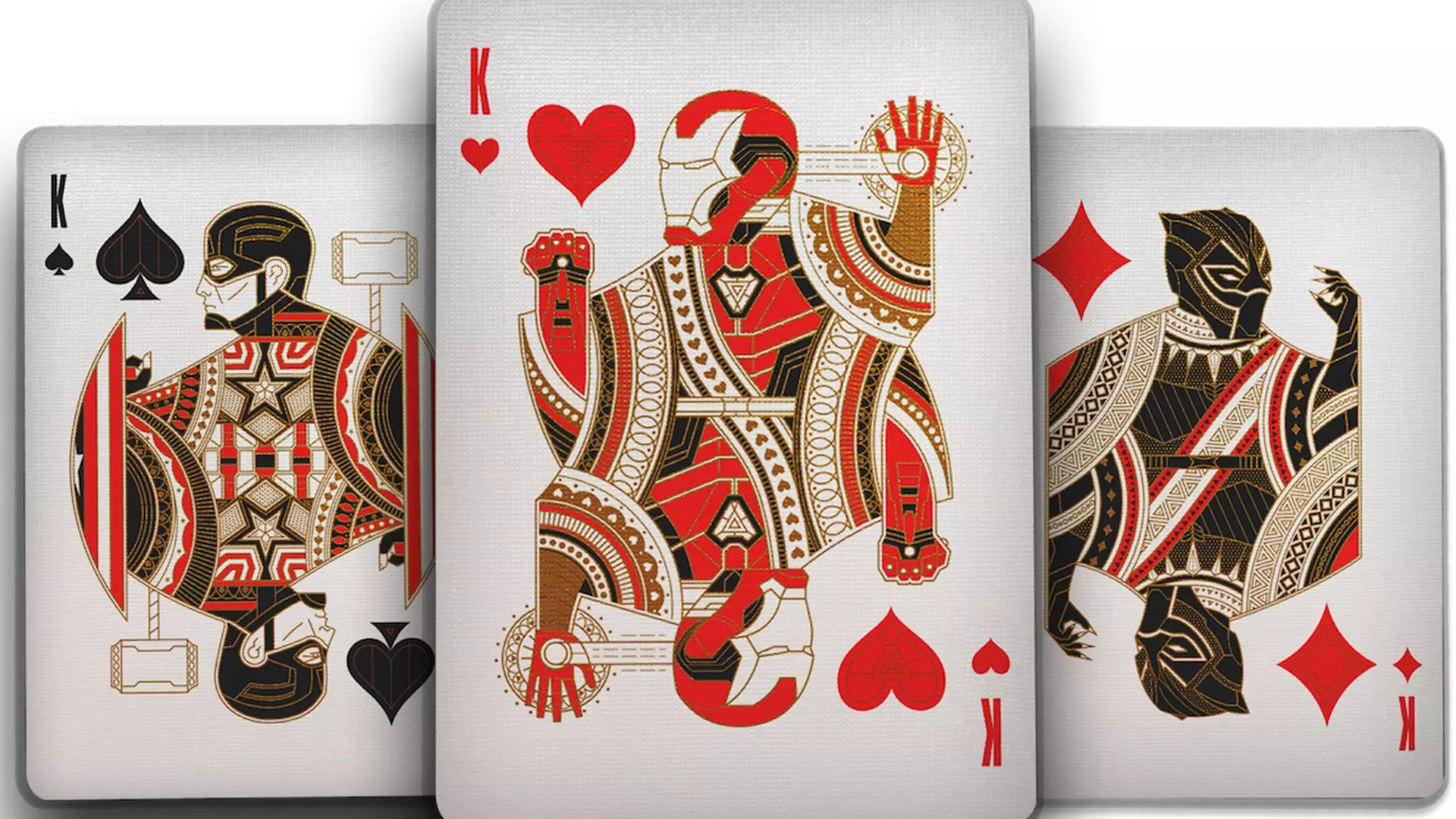 Dës Avengers Spillkaarte bréngen de MCU op Äert nächst Poker Spill