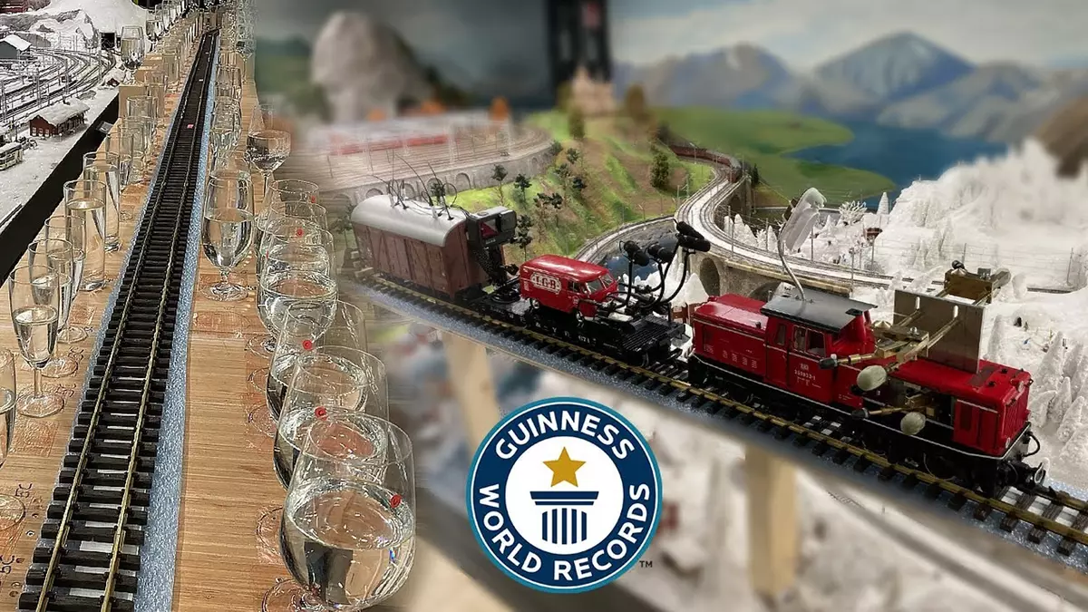 Un collage di un modellino di treno e bicchieri da vino.