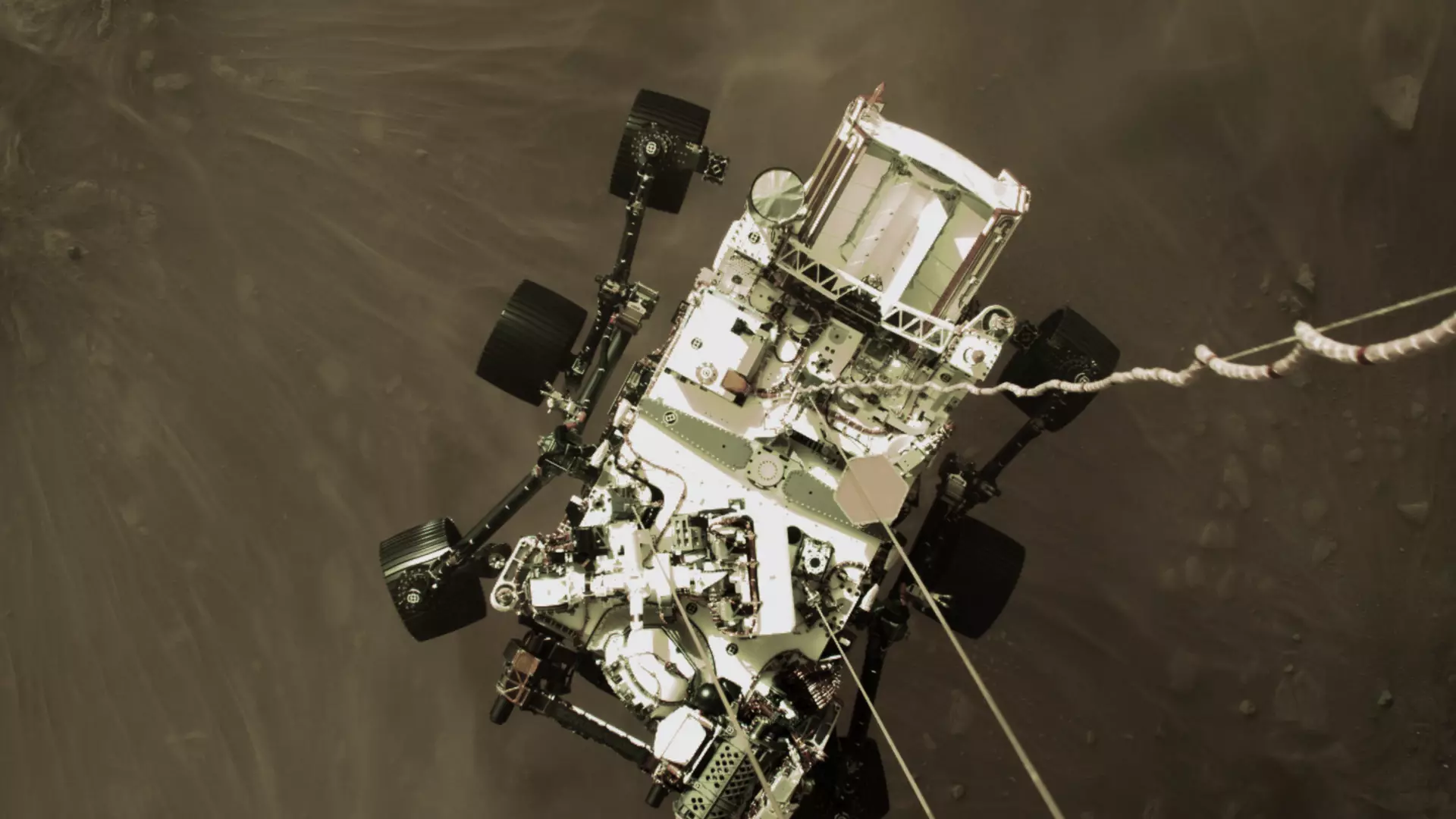 Rover Kwihangana kwa NASA Yerekana Gutora Urutare Kuri Mars Biragoye