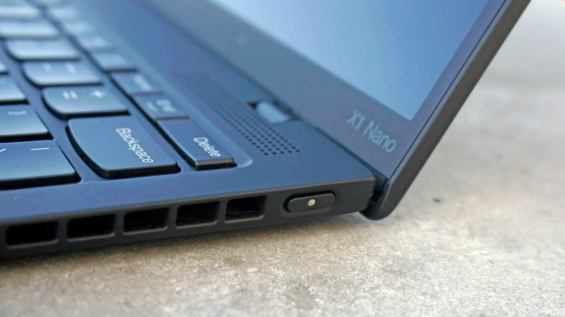 ThinkPad X1 Nano միացման կոճակ