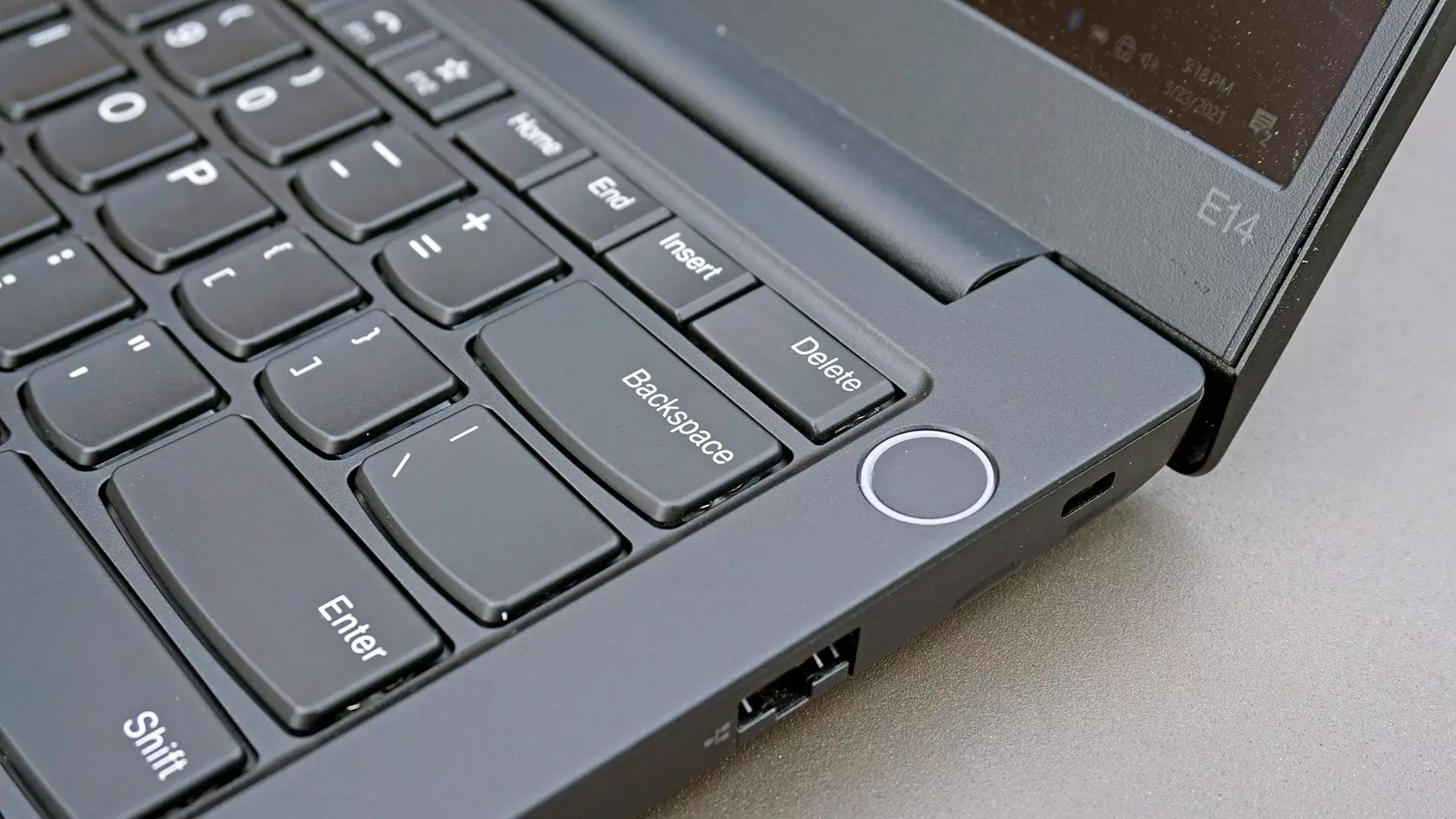 Botón de encendido ThinkPad E14