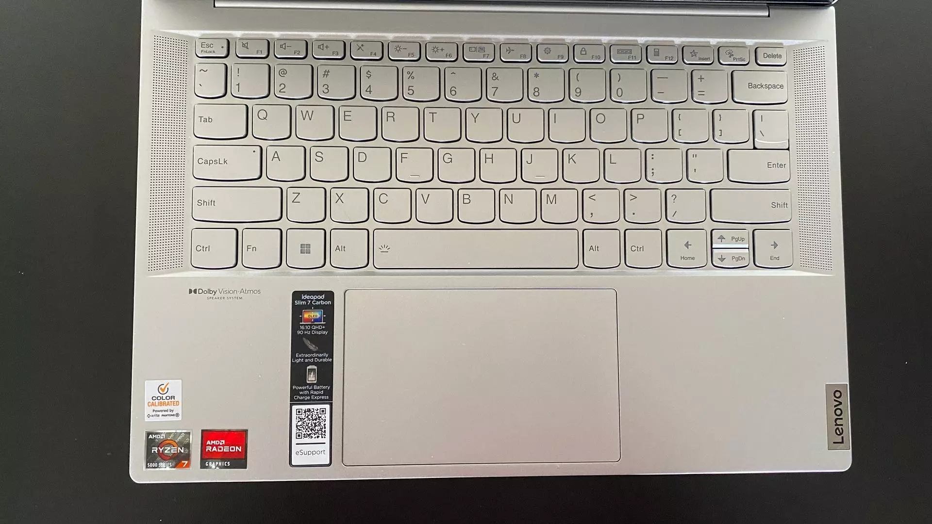 Keyboard at Trackpad ng Lenovo IdeaPad Slim 7 Carbon