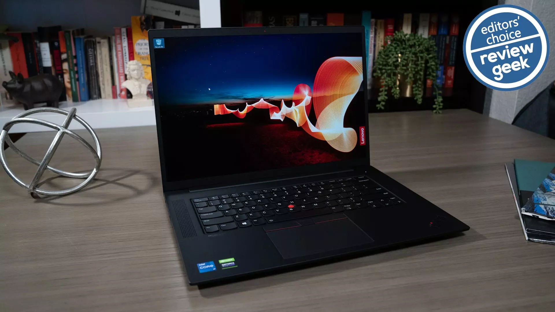 I-Lenovo ThinkPad X1 Extreme Gen 4 Laptop Review: Inamandla futhi Izungezwe Kahle