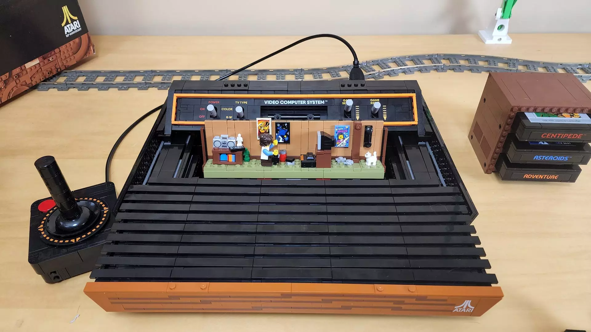 Een LEGO kamer uit de jaren 80 in een console