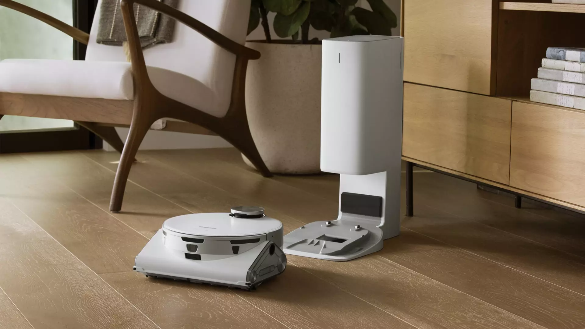 Samsung's Sabon Robot Vacuum ya Aron Motar Tuki da Kai