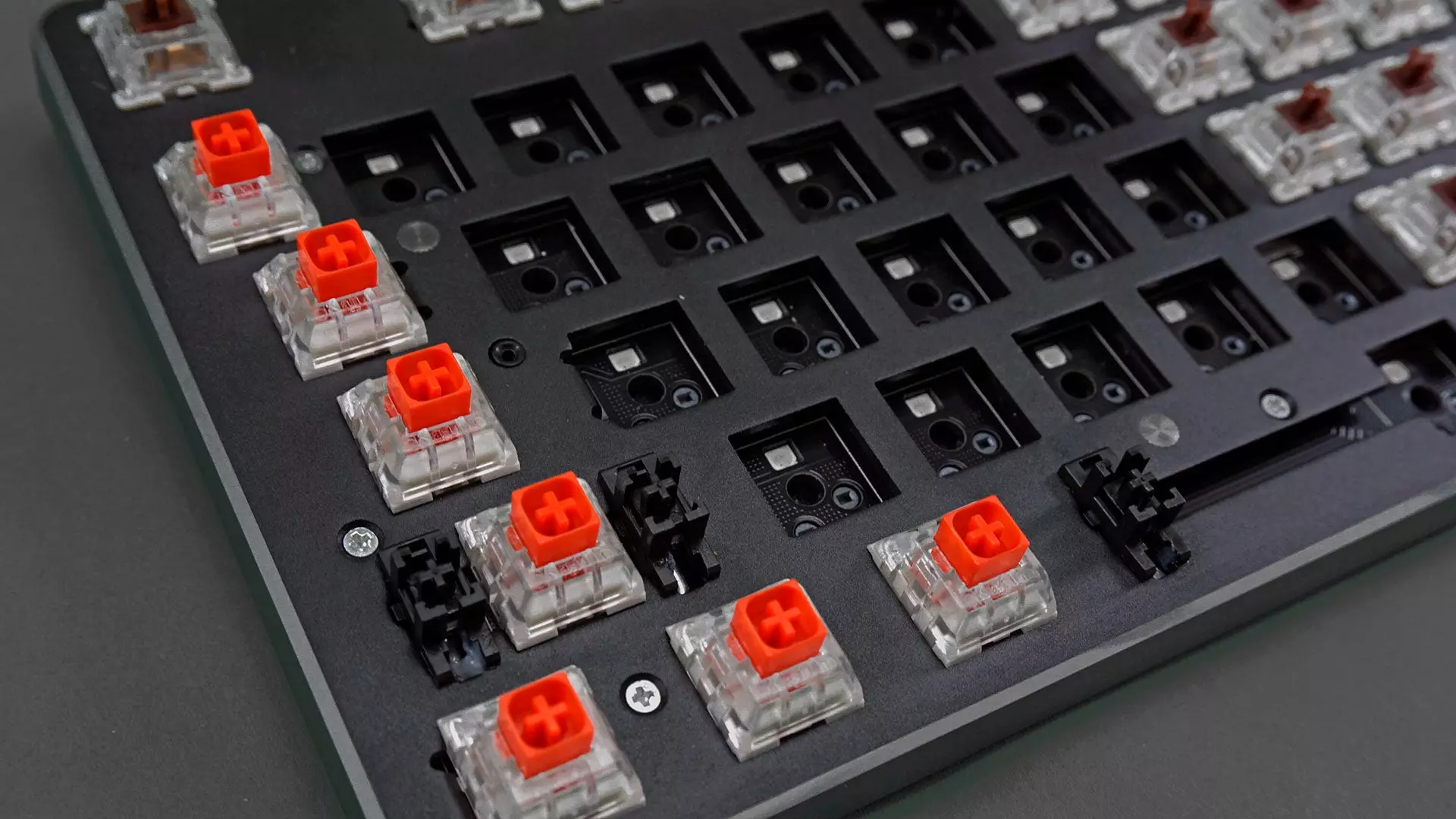 Keycaps modular pada keyboard GMMK.