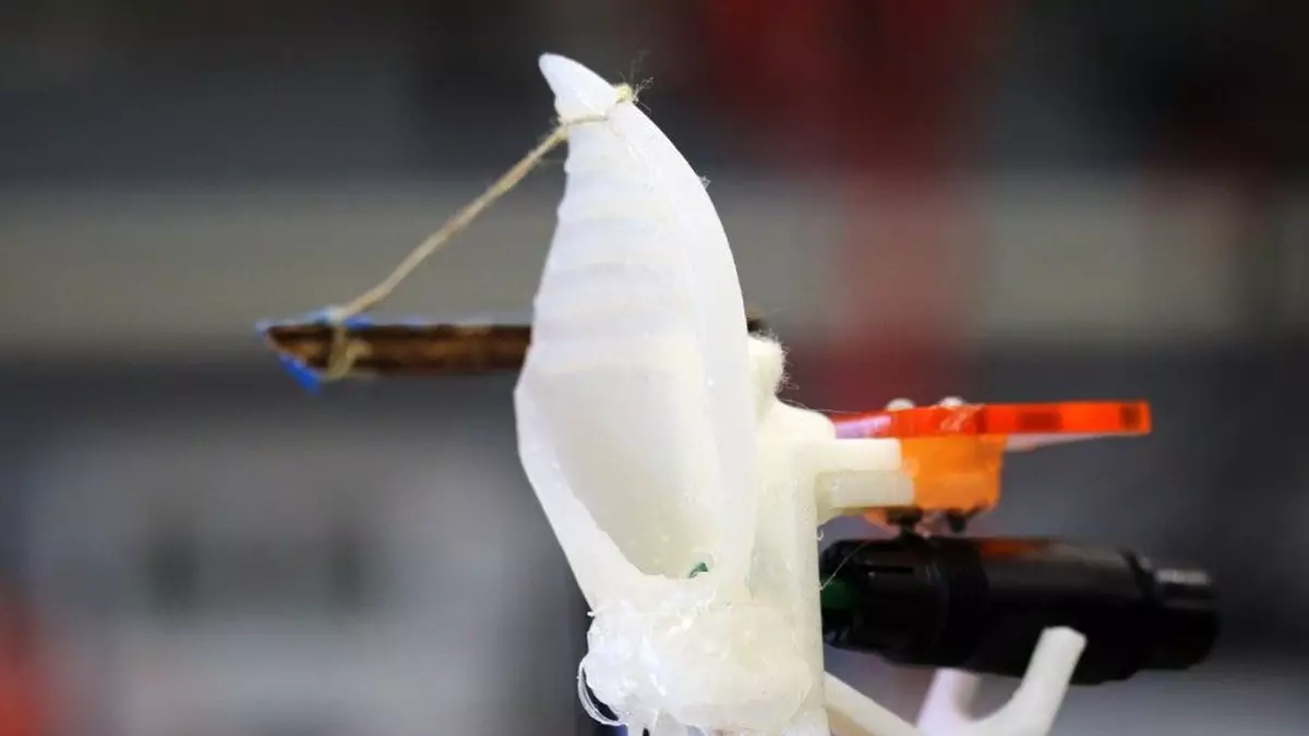 Ett syntetiskt fladdermusöra utvecklat av Virginia Tech-forskare.